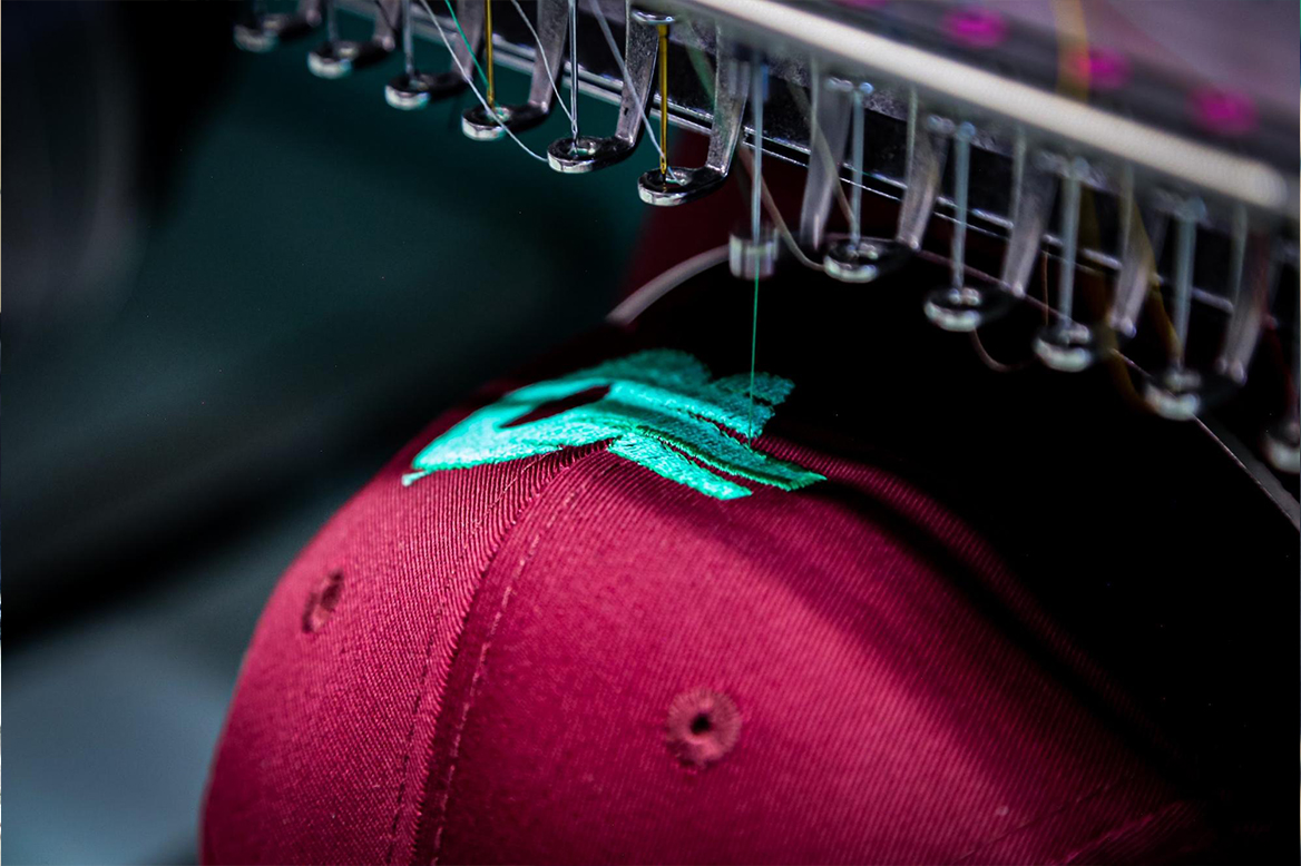 Personnaliser ses textiles et goodies - Impression, broderie, DTF...